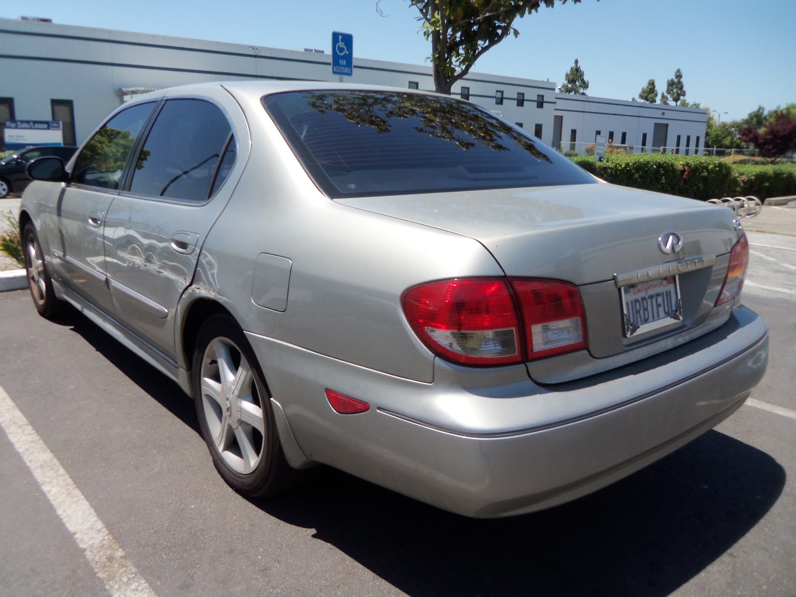 Infiniti I35 technical specifications and fuel economy